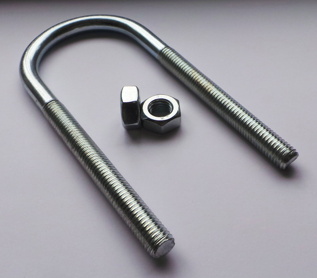 27mm X M6 Extended Bright Zinc Plated Steel U Bolt & 2 Nuts | British Bolts